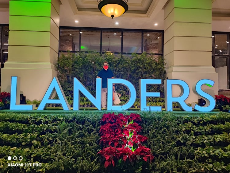 A whole new experience in membership shopping: Landers Superstore opens ...